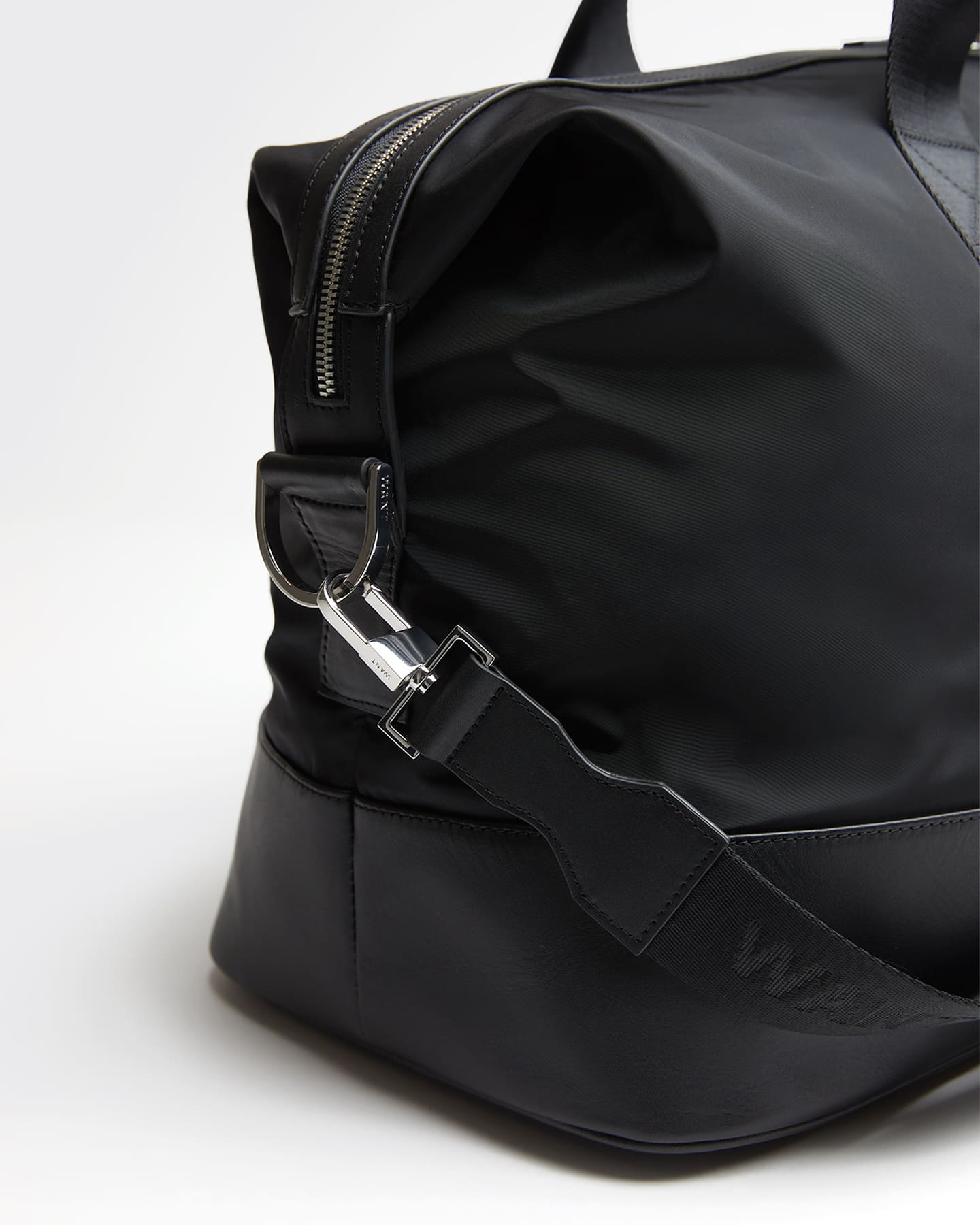 Kelowna 2.0 Recycled Nylon Weekender Bag - WANT Les Essentiels
